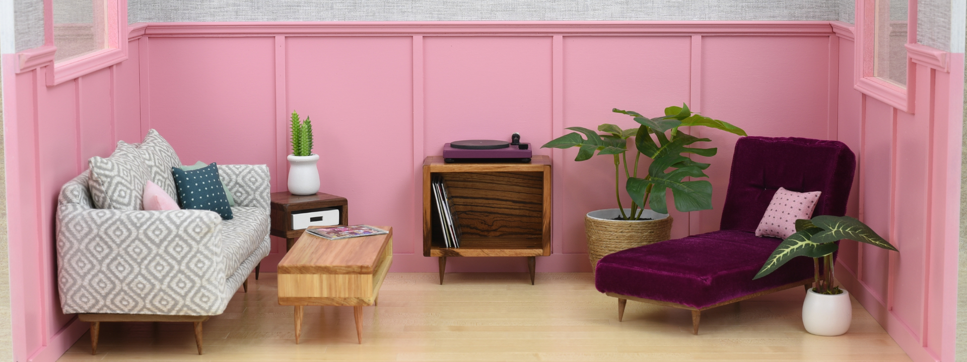 Bitty House | Handmade 1:6 Doll Furniture & Roomboxes